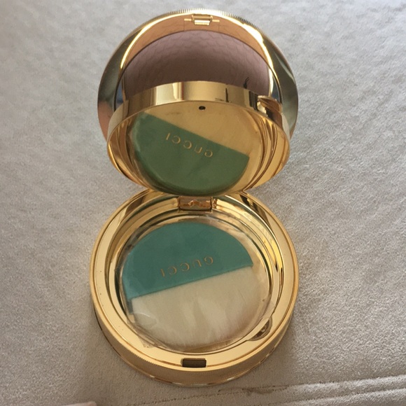 Gucci | Makeup | Gucci Bronzer Eclat Soleil In | Poshmark